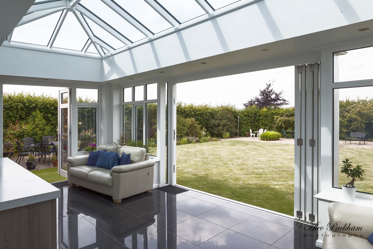 7 Expert Tips for Silencing Roof Windows from Rain - Prestige