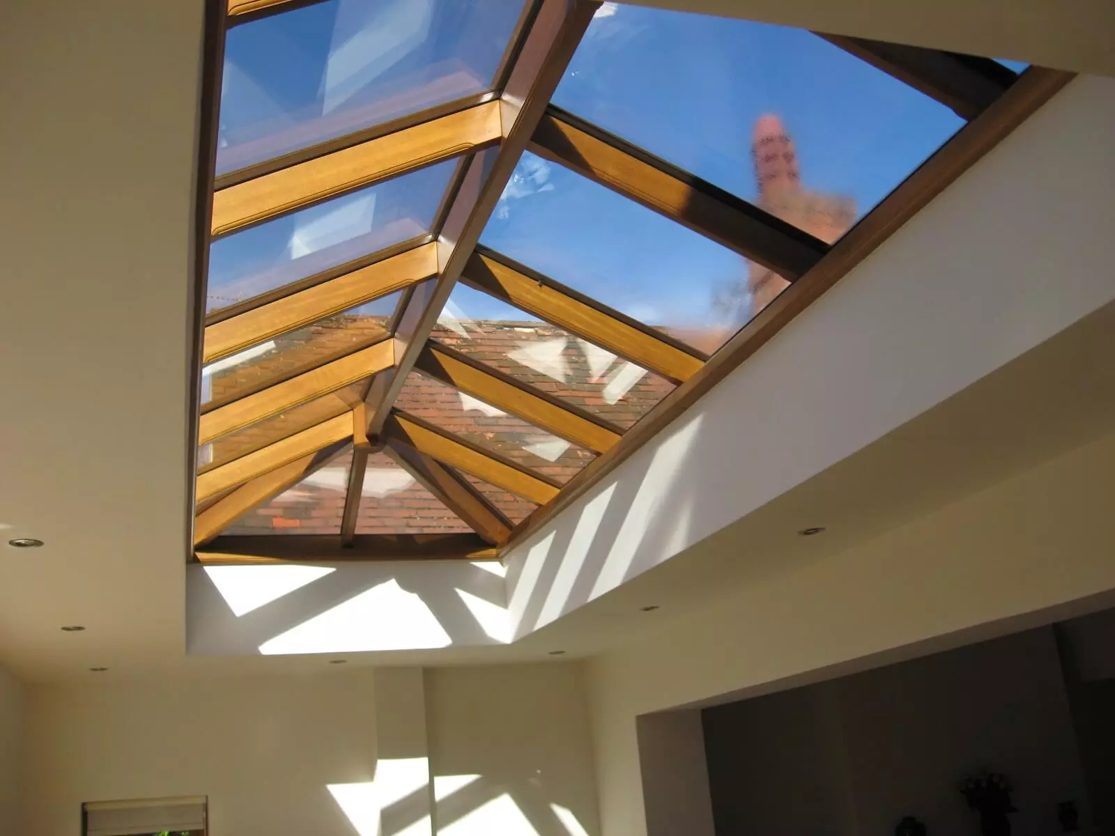 How to Brighten Your Extension With a Roof Lantern with 5 Methods ...